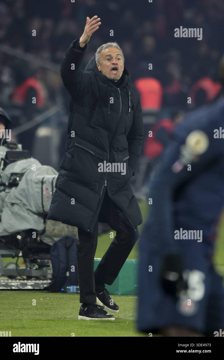 PSG coach Luis Enrique during the French championship Ligue 1 football ...