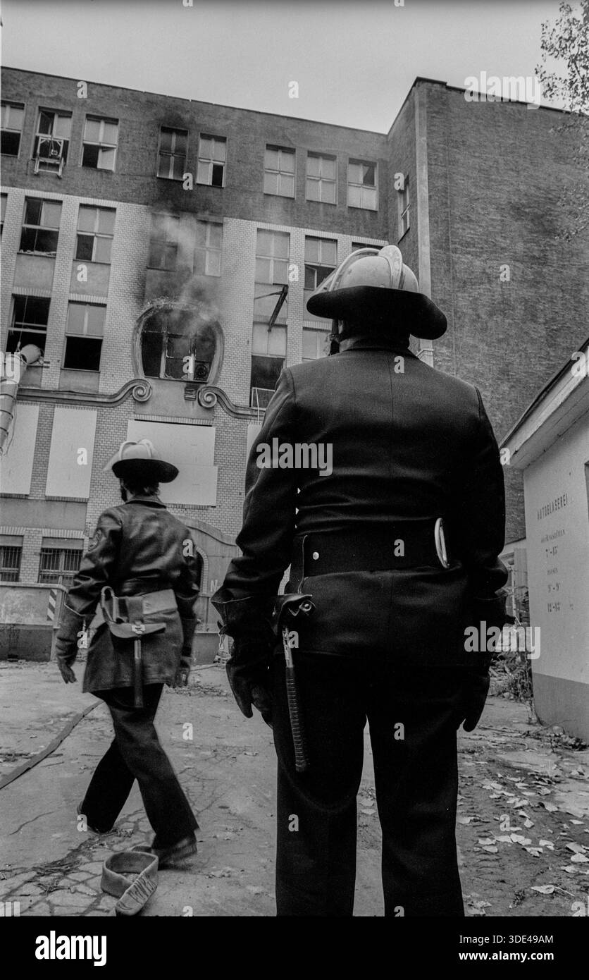 Spandauer Vorstadt Deutschland, Berlin, 09.10.1992, Brand in der ...