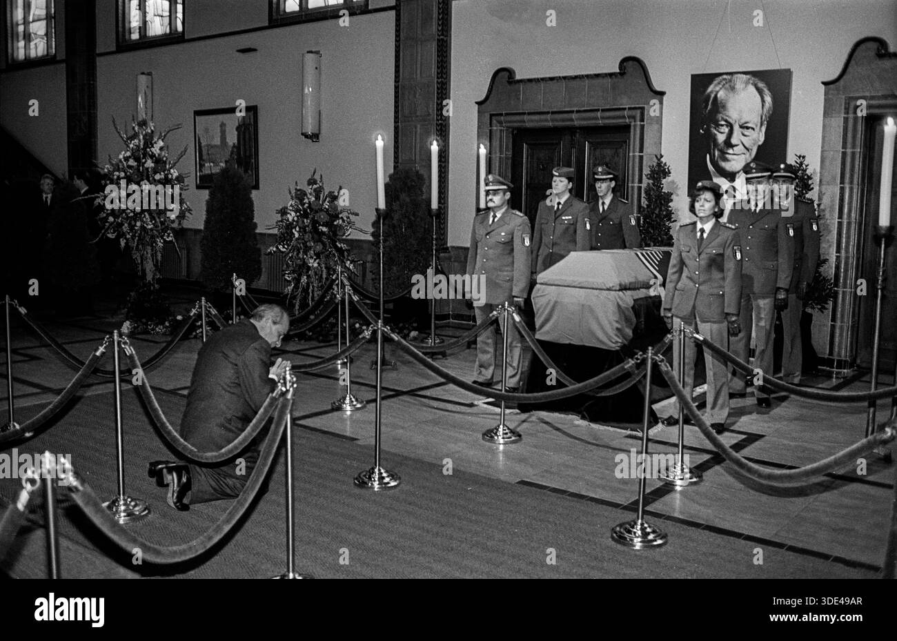 Tod von Wily Brandt Deutschland, Berlin, 16.10.1992, Aufbahrung - Willy ...