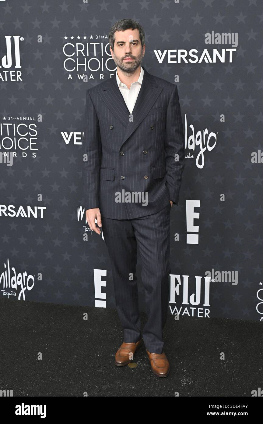 Adolpho Veloso bei der Verleihung der 31. Critics Choice Awards 2026 im ...