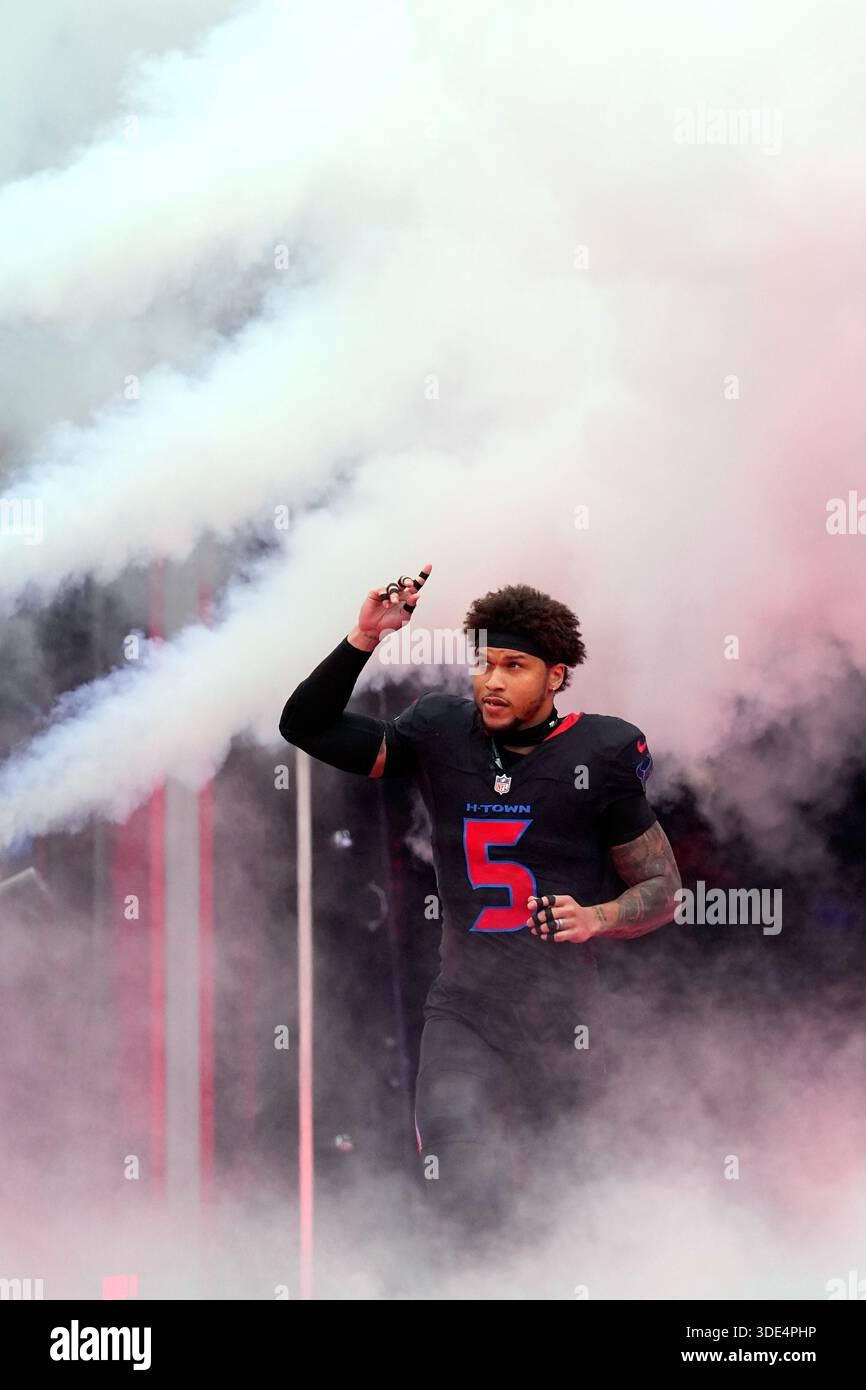Houston Texans safety Jalen Pitre (5) is introduced before an NFL ...