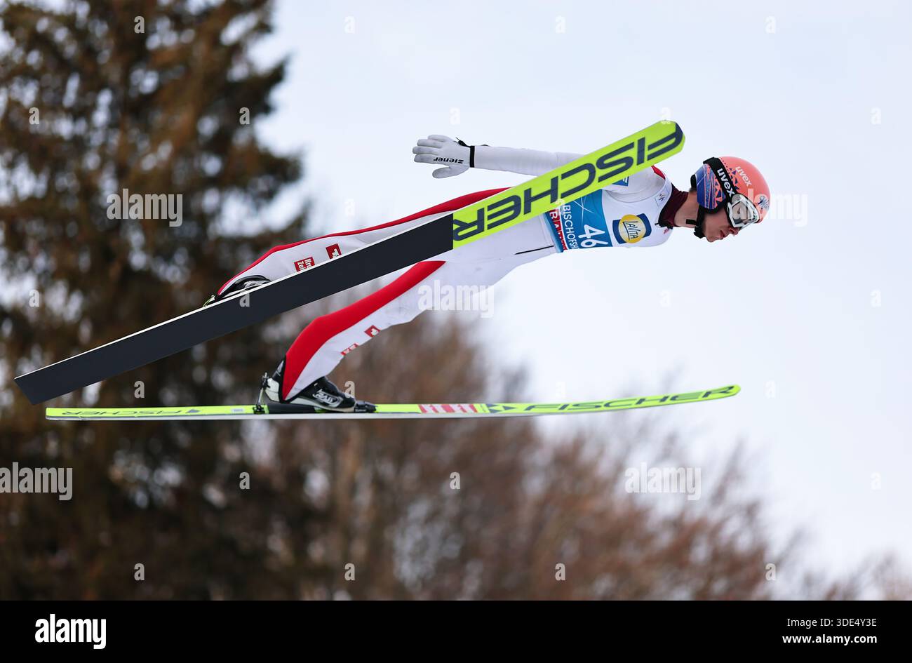 05 January 2026, Austria, Bischofshofen: Nordic skiing/ski jumping ...