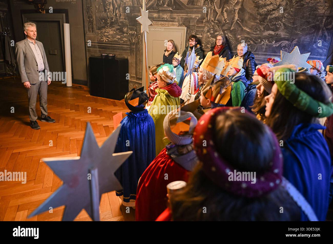 Tuebingen 05.01.2026 Oberbuergermeister Boris Palmer li empfaengt die ...