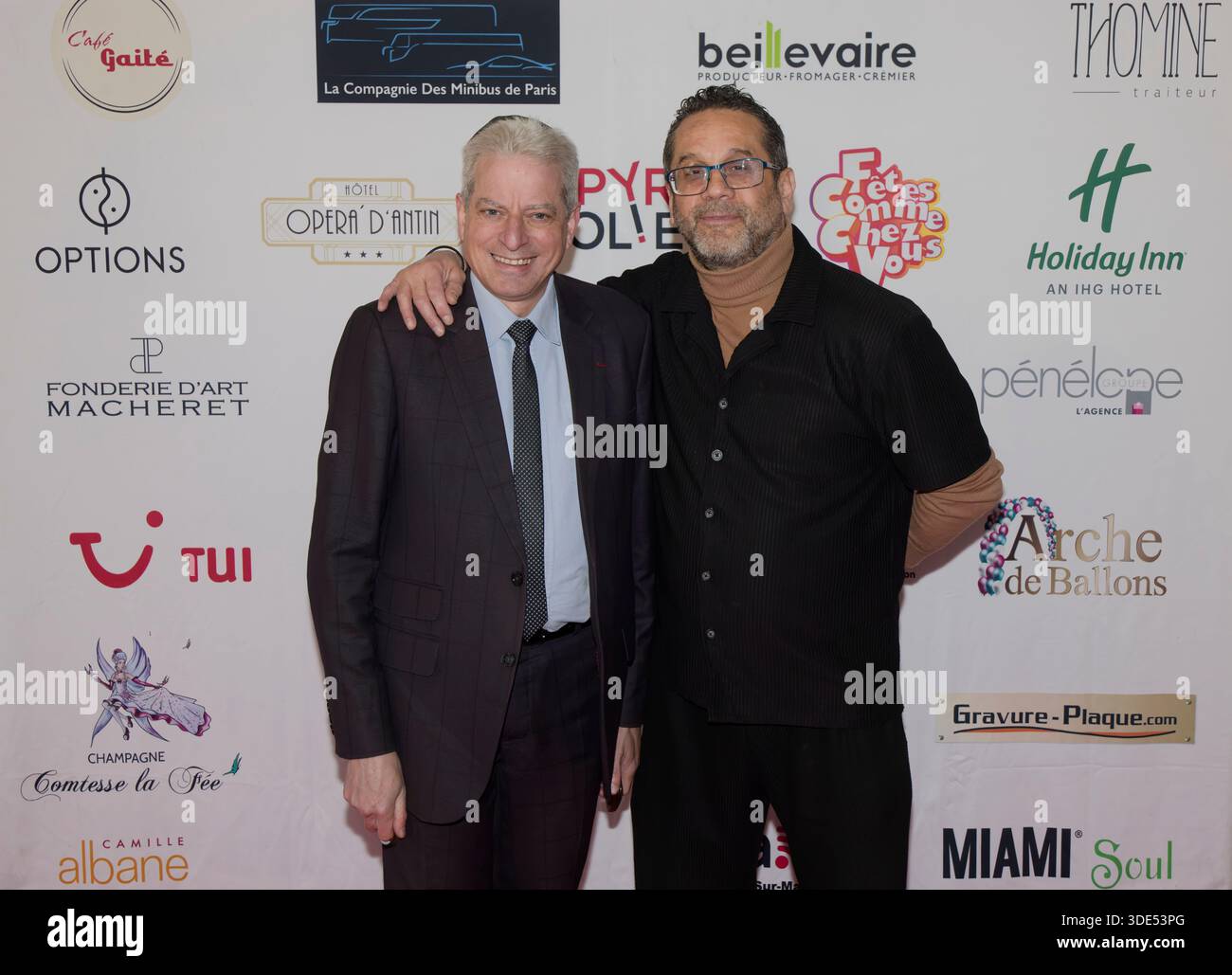 Paris, France. 4th Jan, 2026. Rabbi Moché Lewin and CitéStars President ...