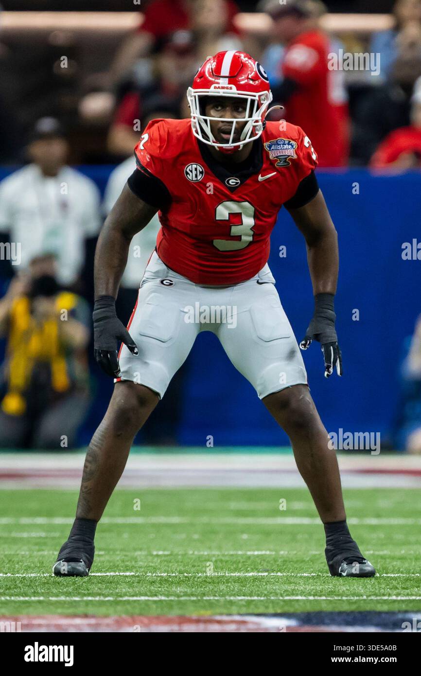 NEW ORLEANS, LA - JANUARY 01: ILB CJ Allen #3 of the Georgia Bulldogs ...