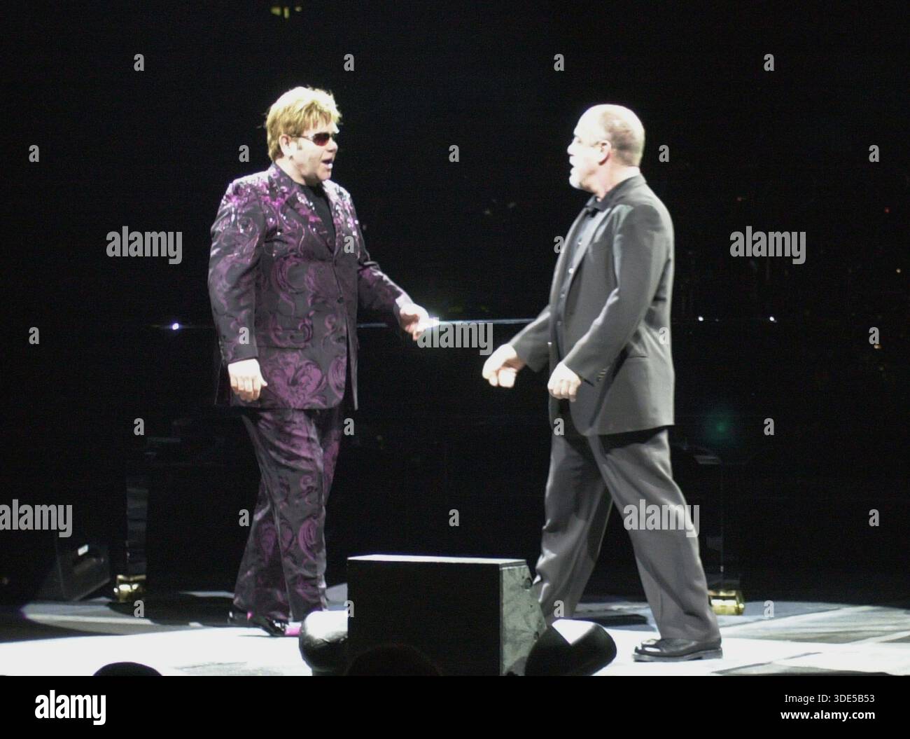 Face 2 face billy joel hi-res stock photography and images - Alamy