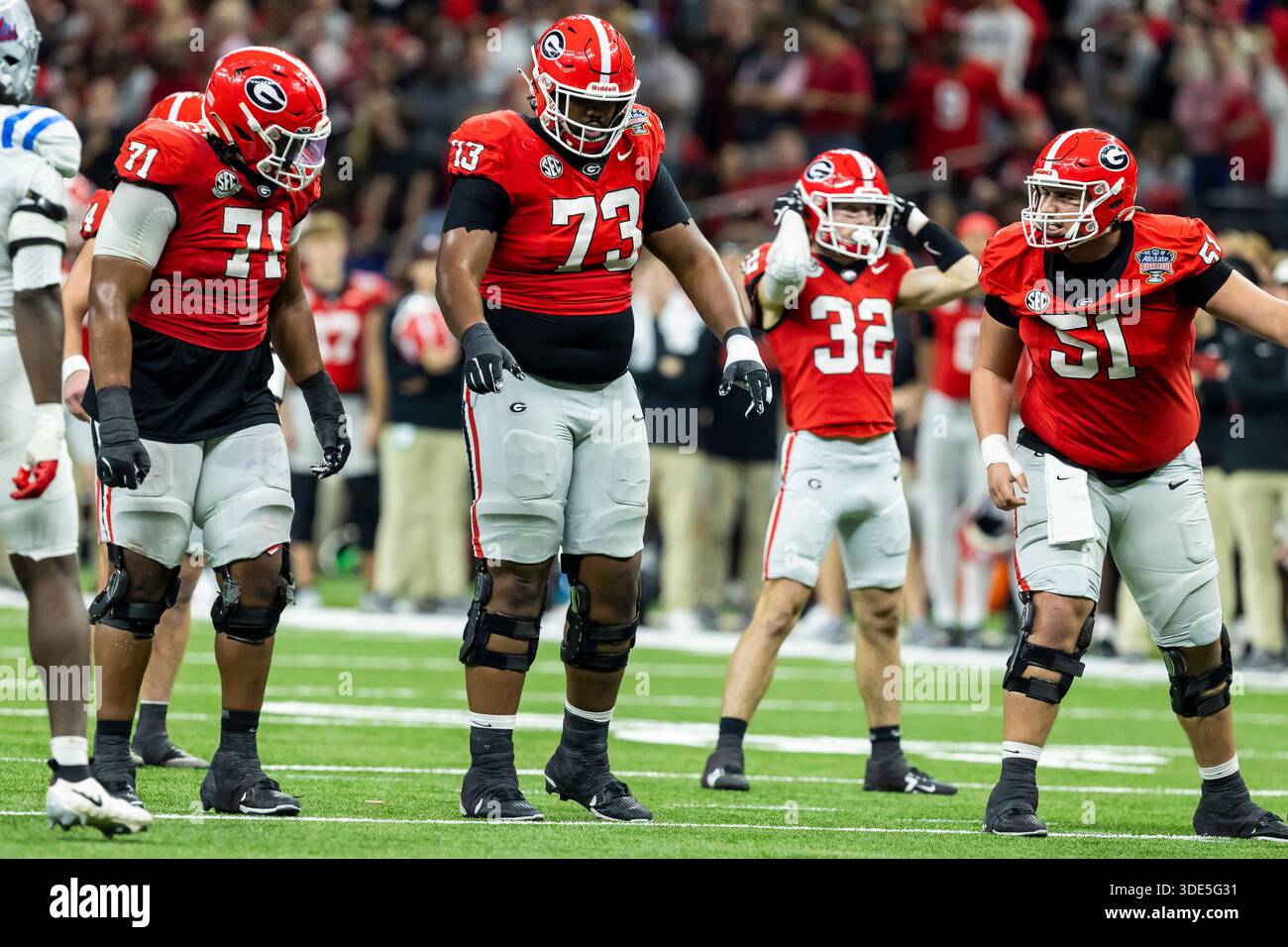 NEW ORLEANS, LA - JANUARY 01: OL Juan Gaston #73 of the Georgia ...