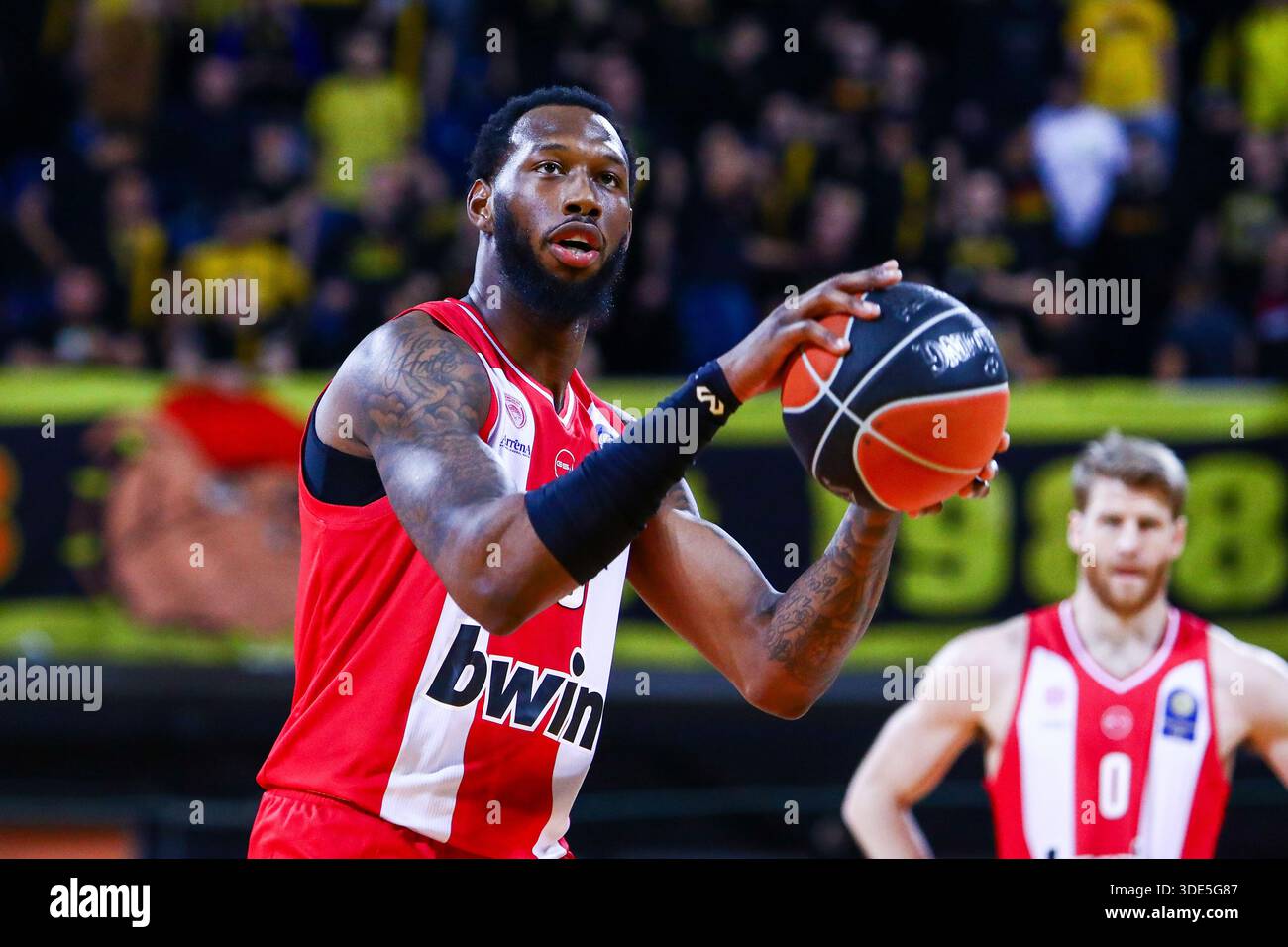 January 4, 2026, Thessaloniki, Greece: Olympiacos' player Donta Hall ...