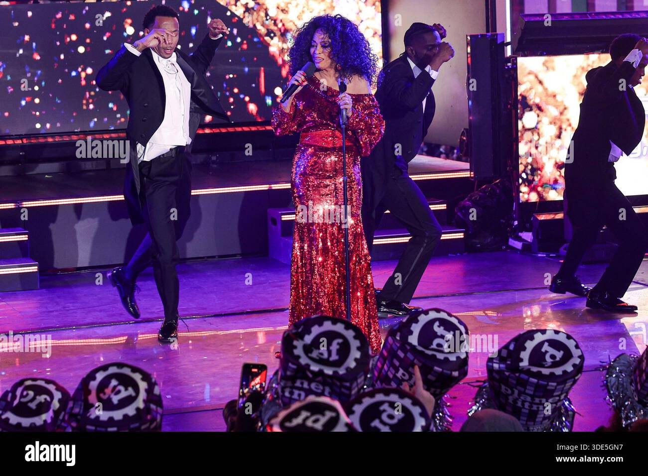 Diana Ross at a public appearance for 2025 Times Square New Year's Eve ...