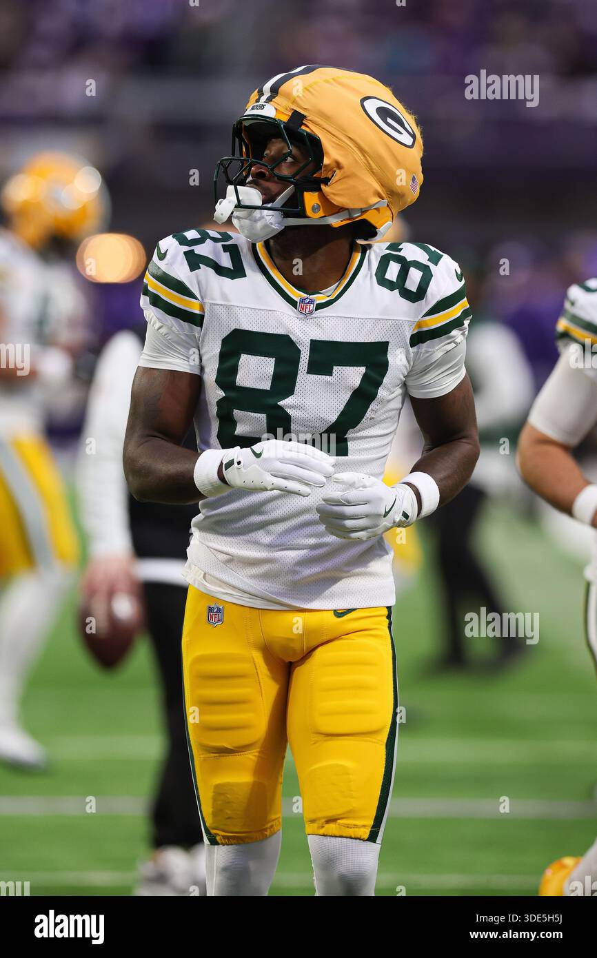 Green Bay Packers wide receiver Romeo Doubs warms up before an NFL ...