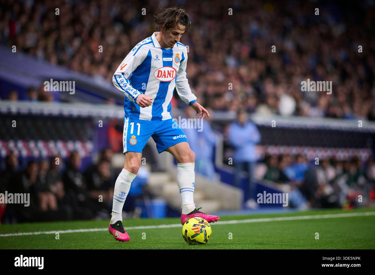 RCD Espanyol's Pere Milla during La Liga match. December 7, 2025 ...