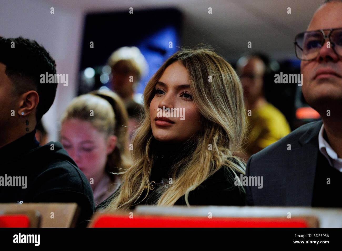 Gabrielly Miranda Endrick’s wife in the crowd during the press ...