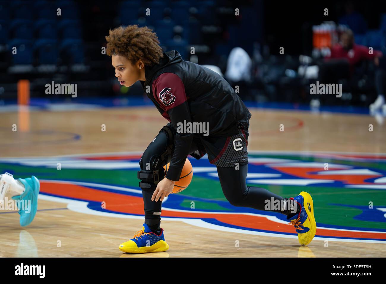 South Carolina guard Maddy McDaniel warms up ahead of game against ...