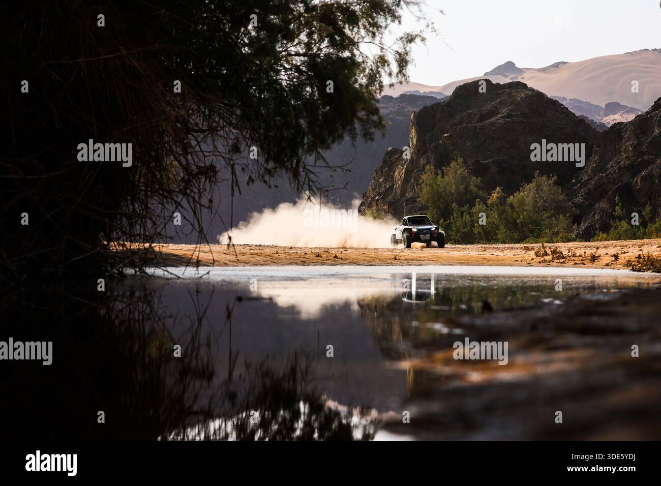 304 SEAIDAN Yasir (ksa), FLICK Xavier (fra), Team Race World, Taurus ...