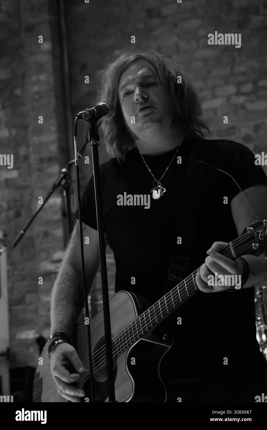 World metal music Black and White Stock Photos & Images - Alamy