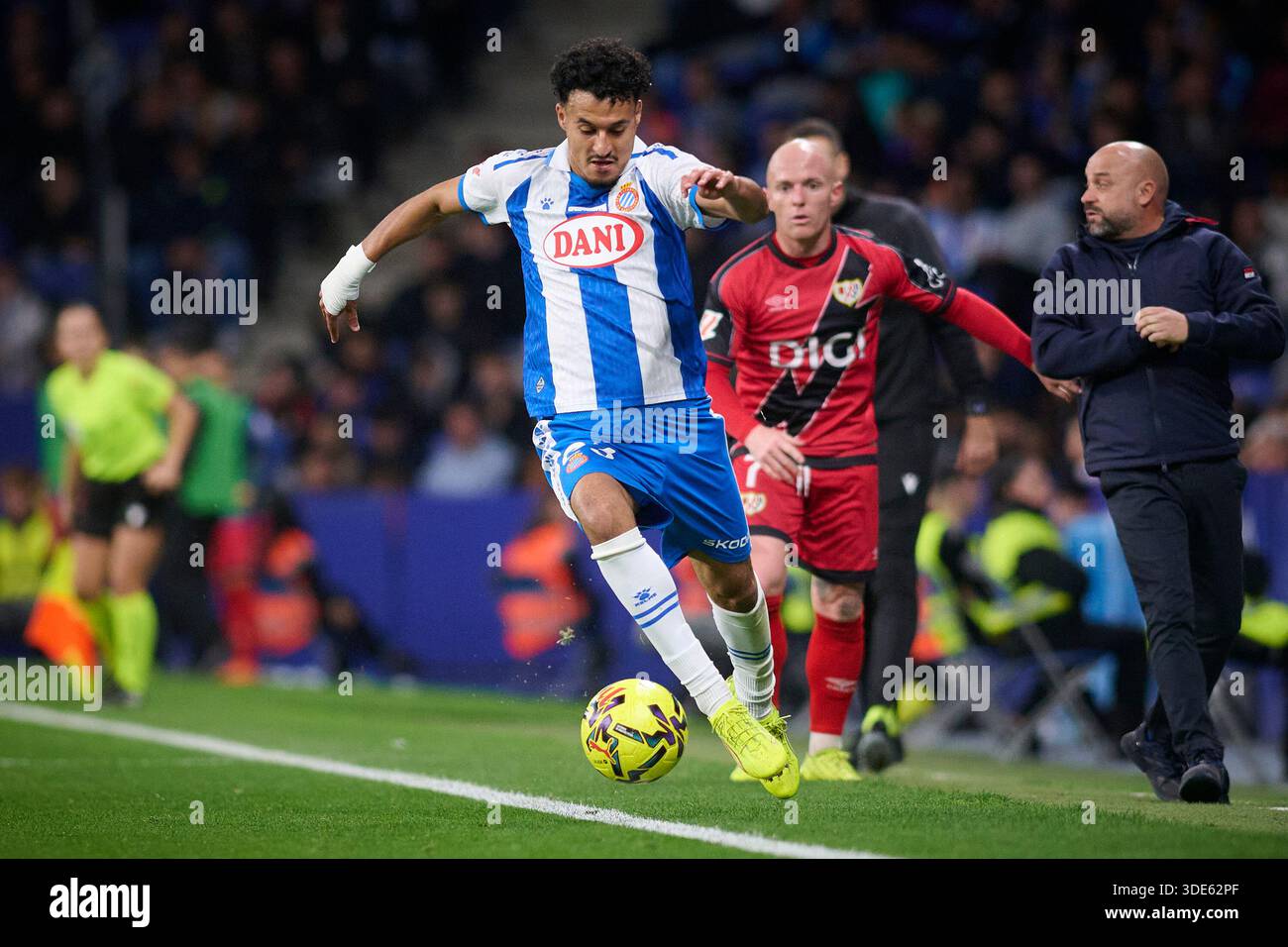 RCD Espanyol's Omar El Hiali during La Liga match. December 7, 2025 ...