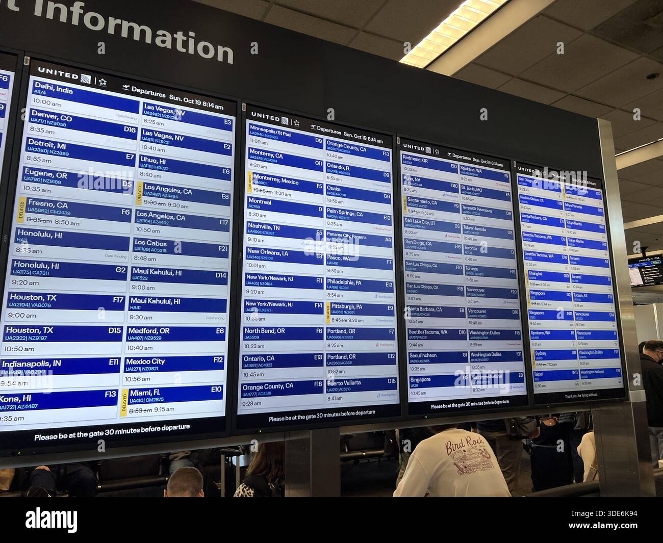 Flight status information board at Hartsfield-Jackson Atlanta ...