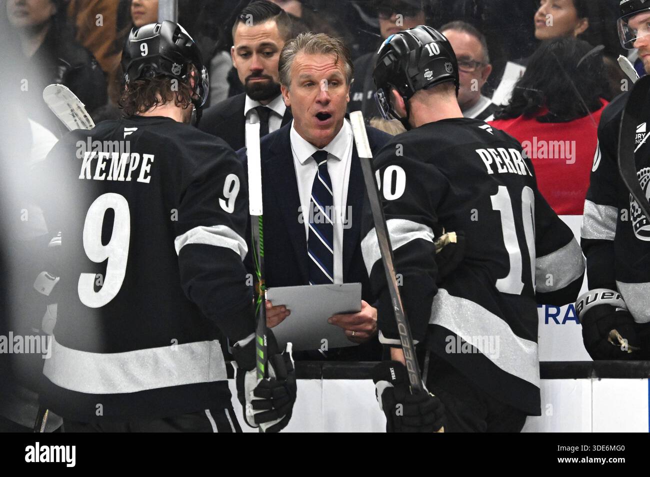 Los Angeles Kings head coach meets with Kings' right wing Adrian Kempe ...