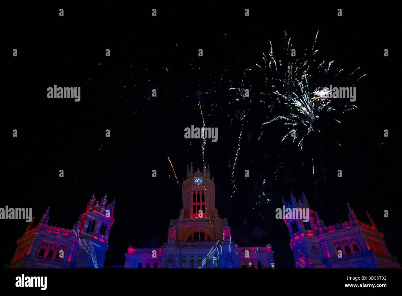 Madrid, Spain. 05th Jan, 2026. The traditional Three Kings Parade, held ...