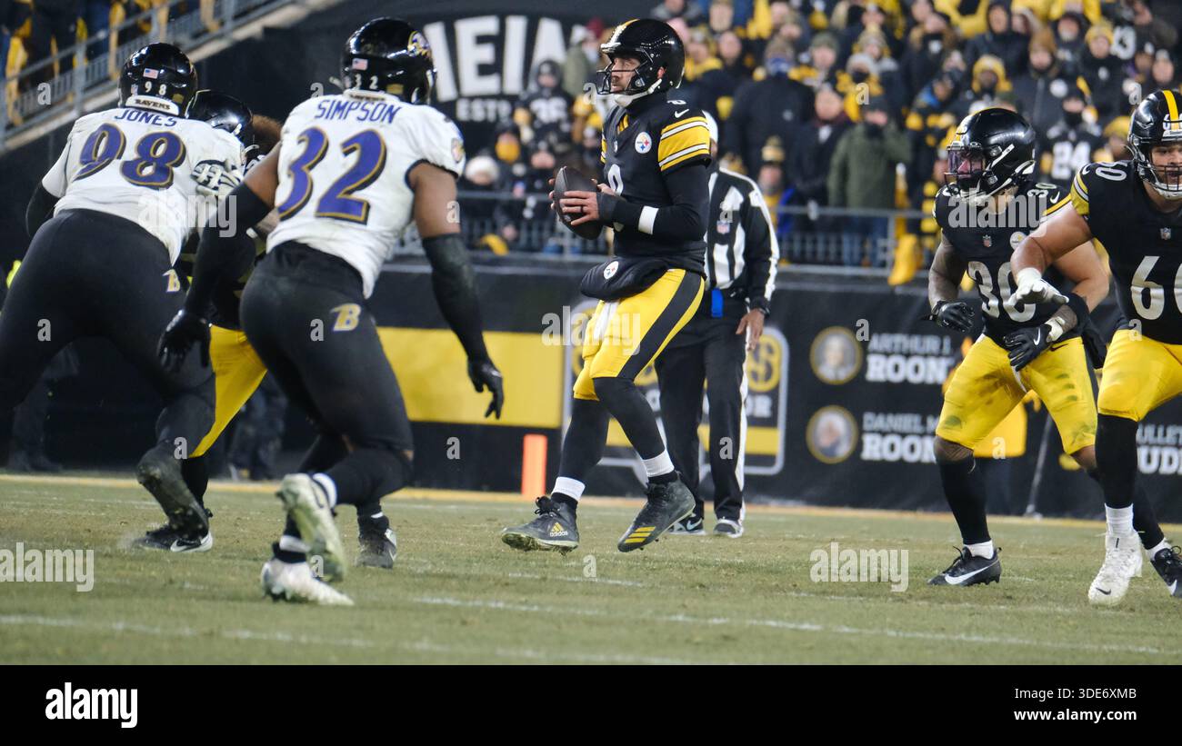 Jan 04, 2025: Aaron Rodgers #8 during the Pittsburgh Steelers vs ...