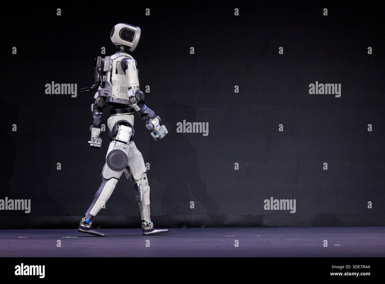 The Atlas Prototype by Boston Dynamics at the Hyundai presentation ...