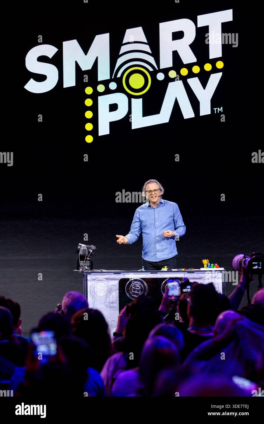 Tom Donaldson, SVP & Head of Creative Play Lab, speaks at the LEGO ...