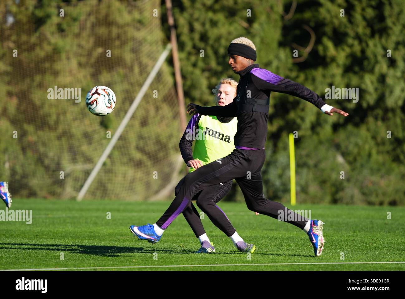 Anderlecht's Nilson Angulo pictured in action during a training session ...