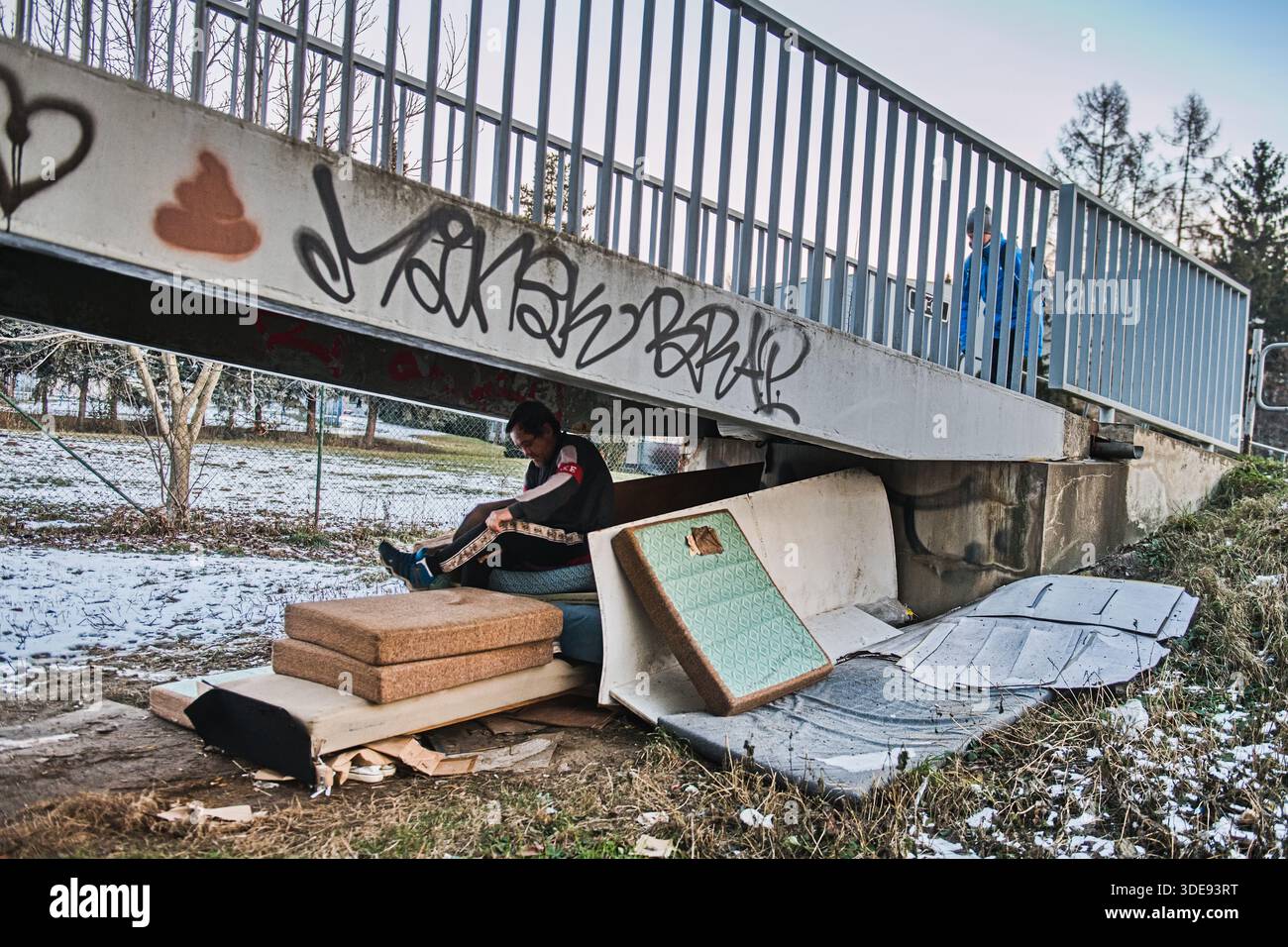 Homeless people living under bridge during the freezing weather in Brno ...