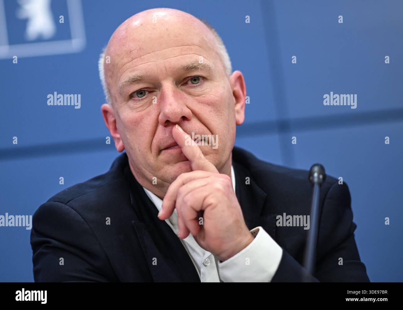 06 January 2026, Berlin: Berlin's Governing Mayor Kai Wegner (CDU ...