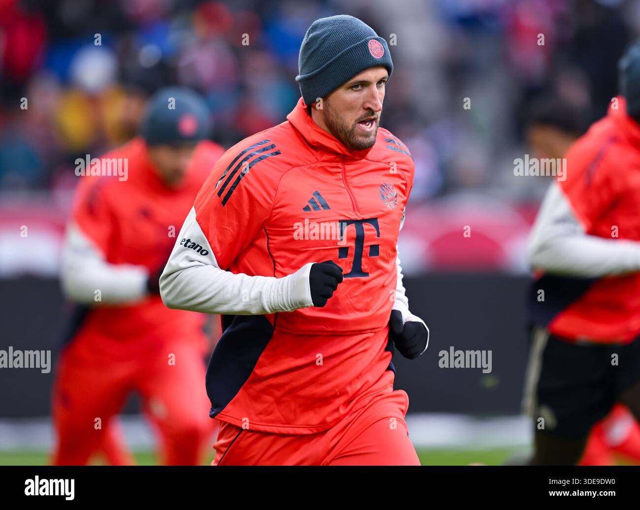 06 January 2026, Austria, Salzburg: Soccer, test matches, FC Red Bull ...