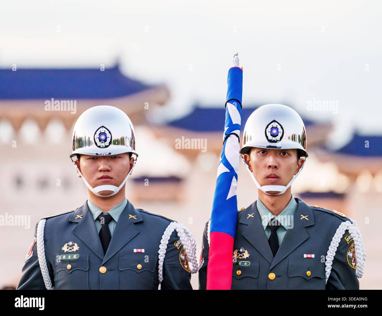 30 November 2024, Taiwan, Taipeh: Members of the Taiwanese honor guard ...