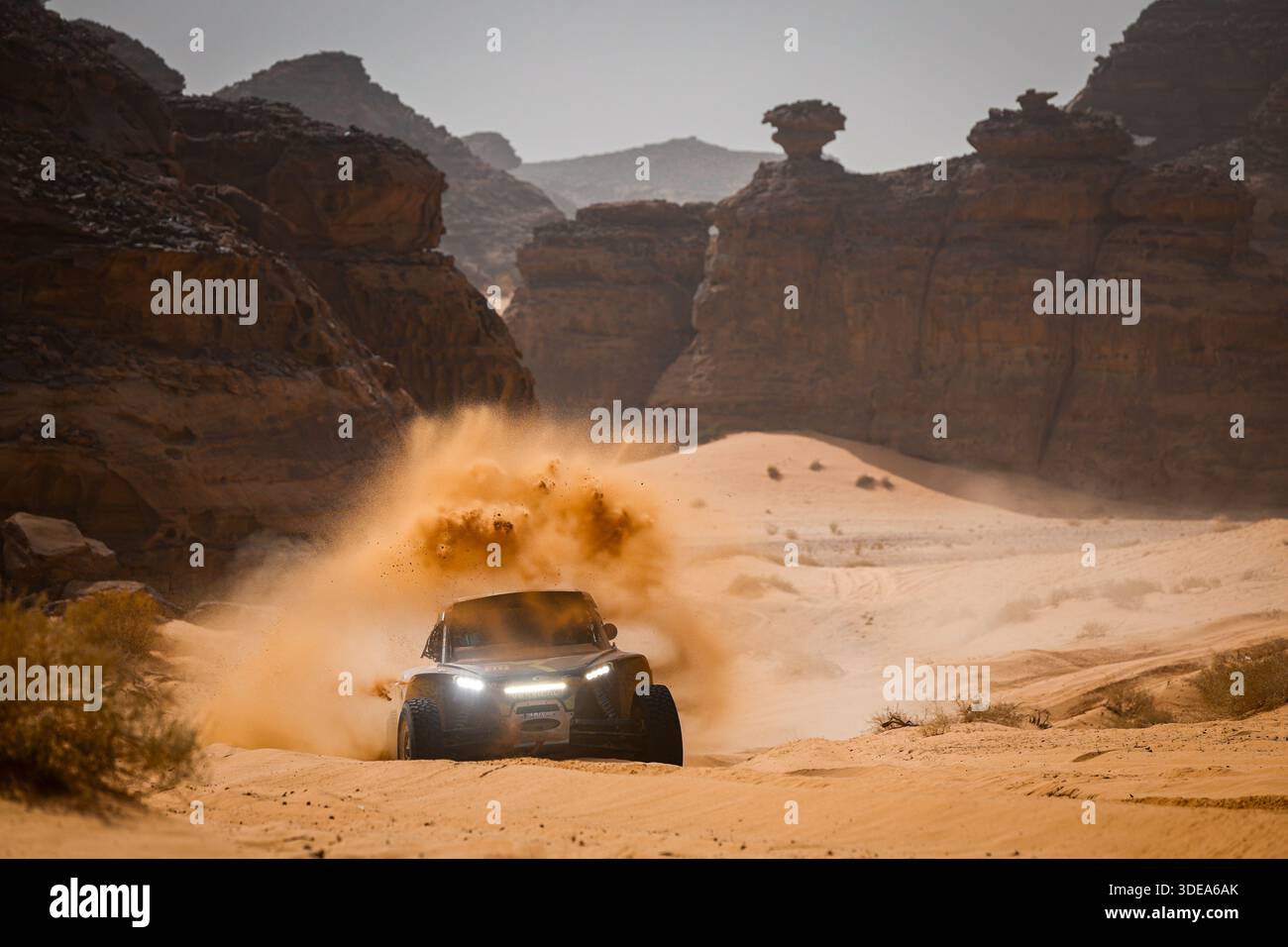 317 RAL Oscar (esp), ACOSTA Fernando Matias (arg), Vertical Motorsport ...