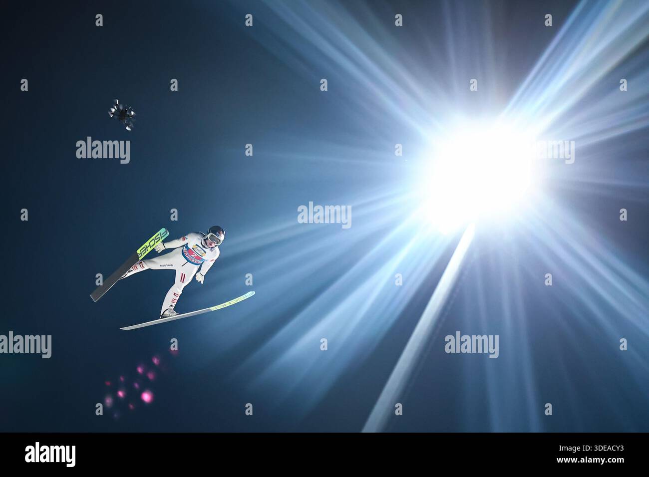 06 January 2026, Austria, Bischofshofen: Nordic skiing/ski jumping ...