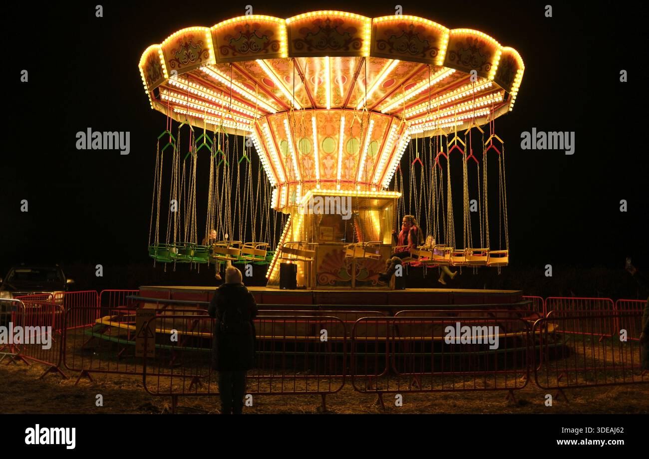 Chair o planes roundabout hi-res stock photography and images - Alamy