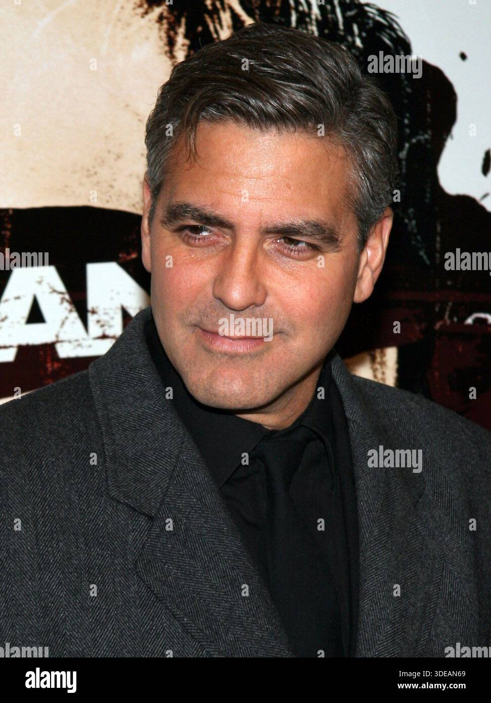 20 November 2005 - New York, NY - George Clooney at the Syriana world ...