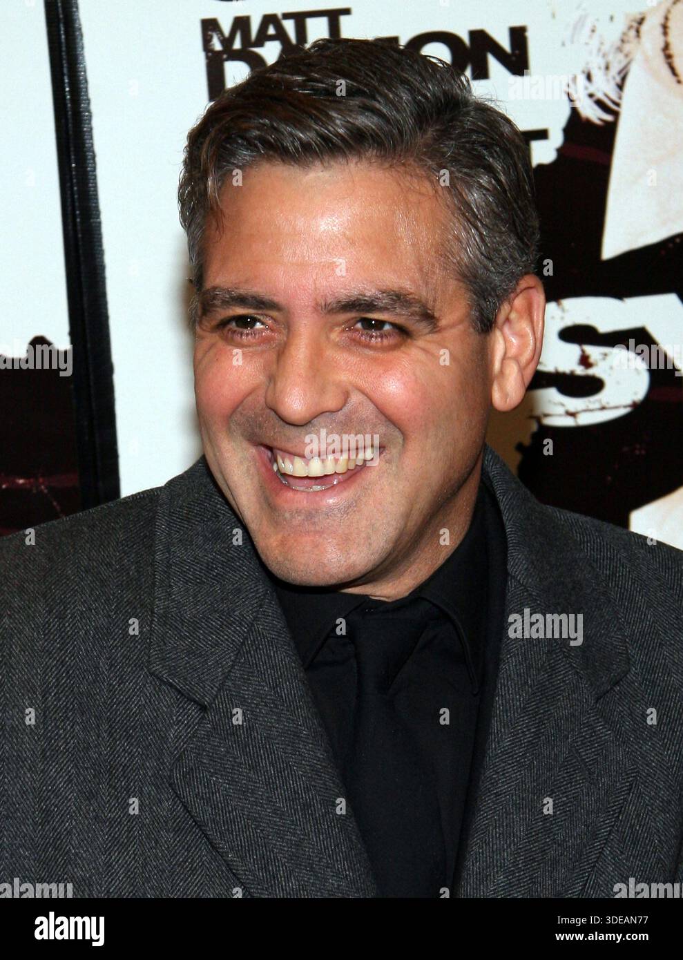 20 November 2005 - New York, NY - George Clooney at the Syriana world ...