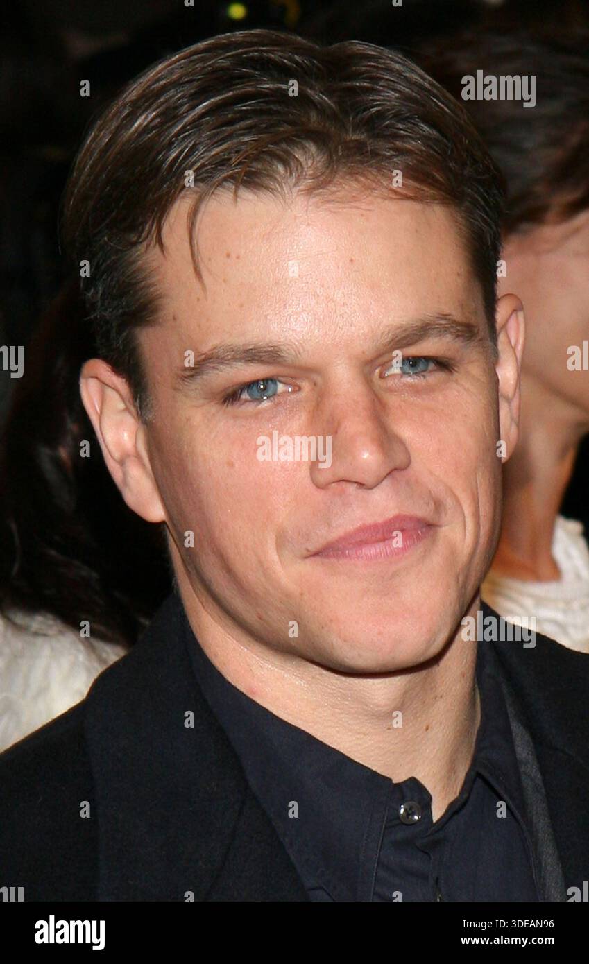20 November 2005 - New York, NY - Matt Damon at the Syriana world ...