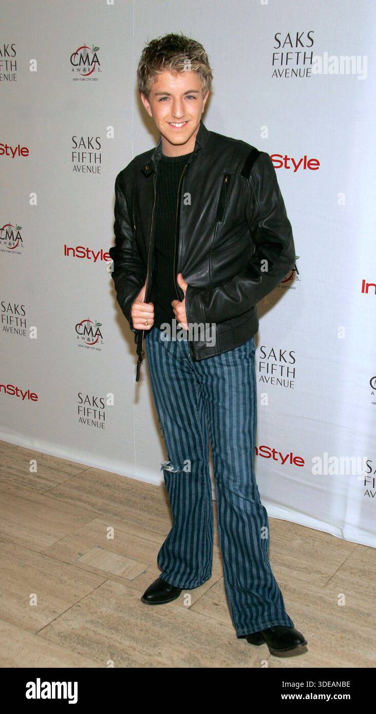 14 November 2005 - New York, NY - Billy Gilman at the Saks Fifth Avenue ...