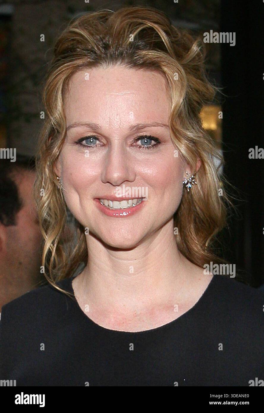 26 September 2005 - Alice Tulley Hall, NYC - Laura Linney at the NY ...