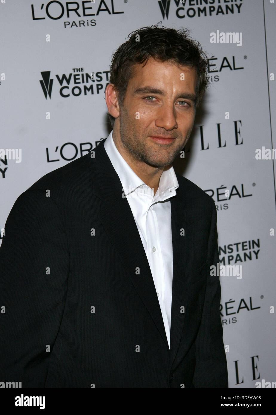 30 October 2005 - New York, New York - Clive Owen at the NY Premiere of ...