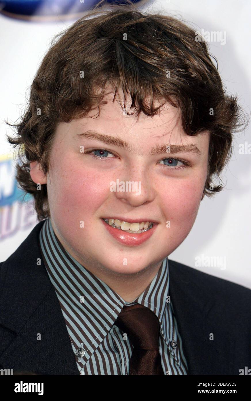 2 October 2005 - Ziegfeld Theatre, NYC - Josh Flitter arrives at the ...