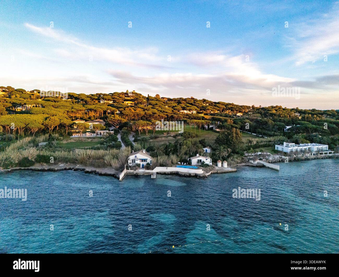 ©PHOTOPQR/LA PROVENCE/Gilles BADER ; Saint Tropez ; 06/01/2026 ; veille ...