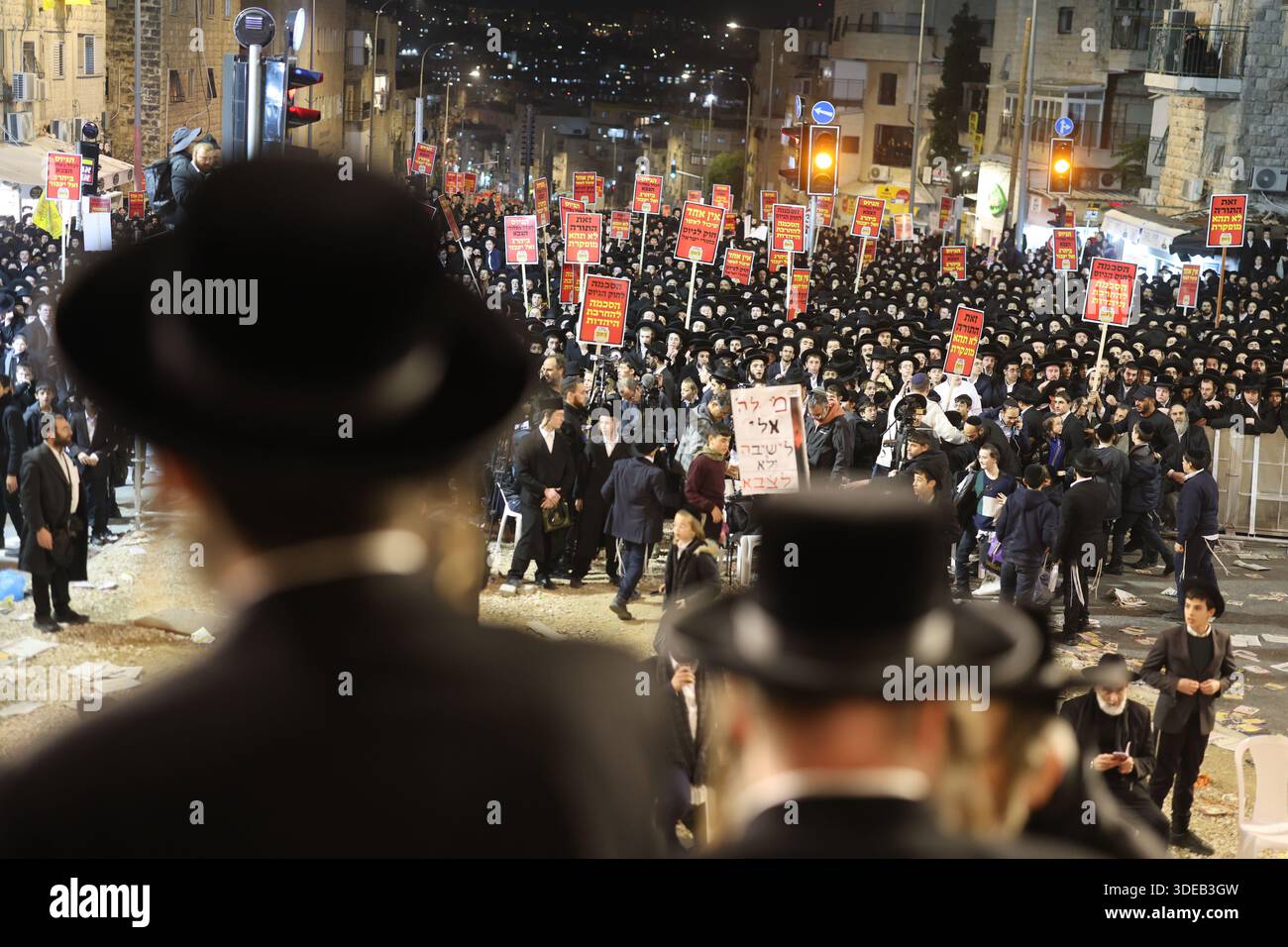 06 January 2026, Israel, Jerusalem: Ultra-Orthodox Jewish men protest ...