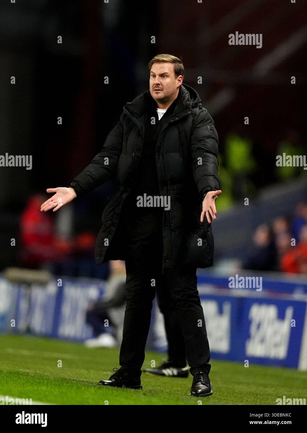 Aberdeen interim manager Peter Leven during the William Hill ...