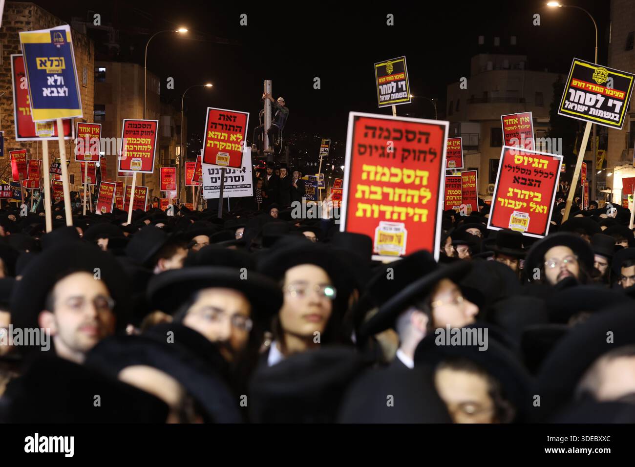 06 January 2026, Israel, Jerusalem: Ultra-Orthodox Jewish men protest ...
