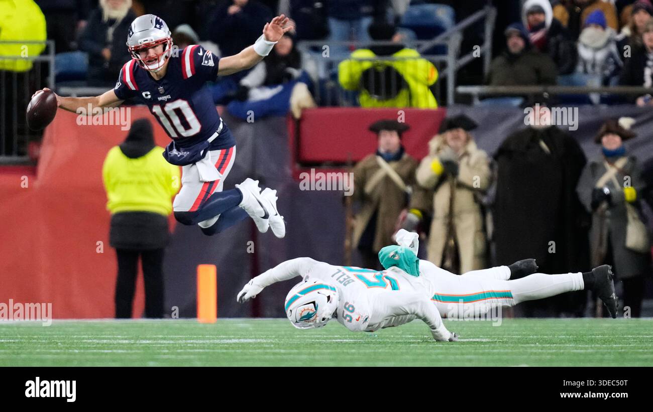 New England Patriots quarterback Drake Maye (10) during an NFL football ...