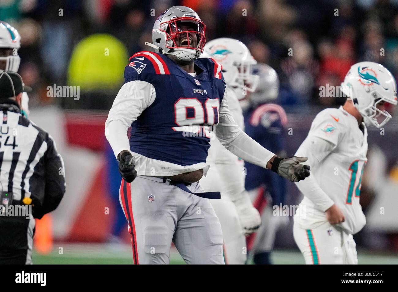 New England Patriots defensive tackle Christian Barmore (90) during an ...