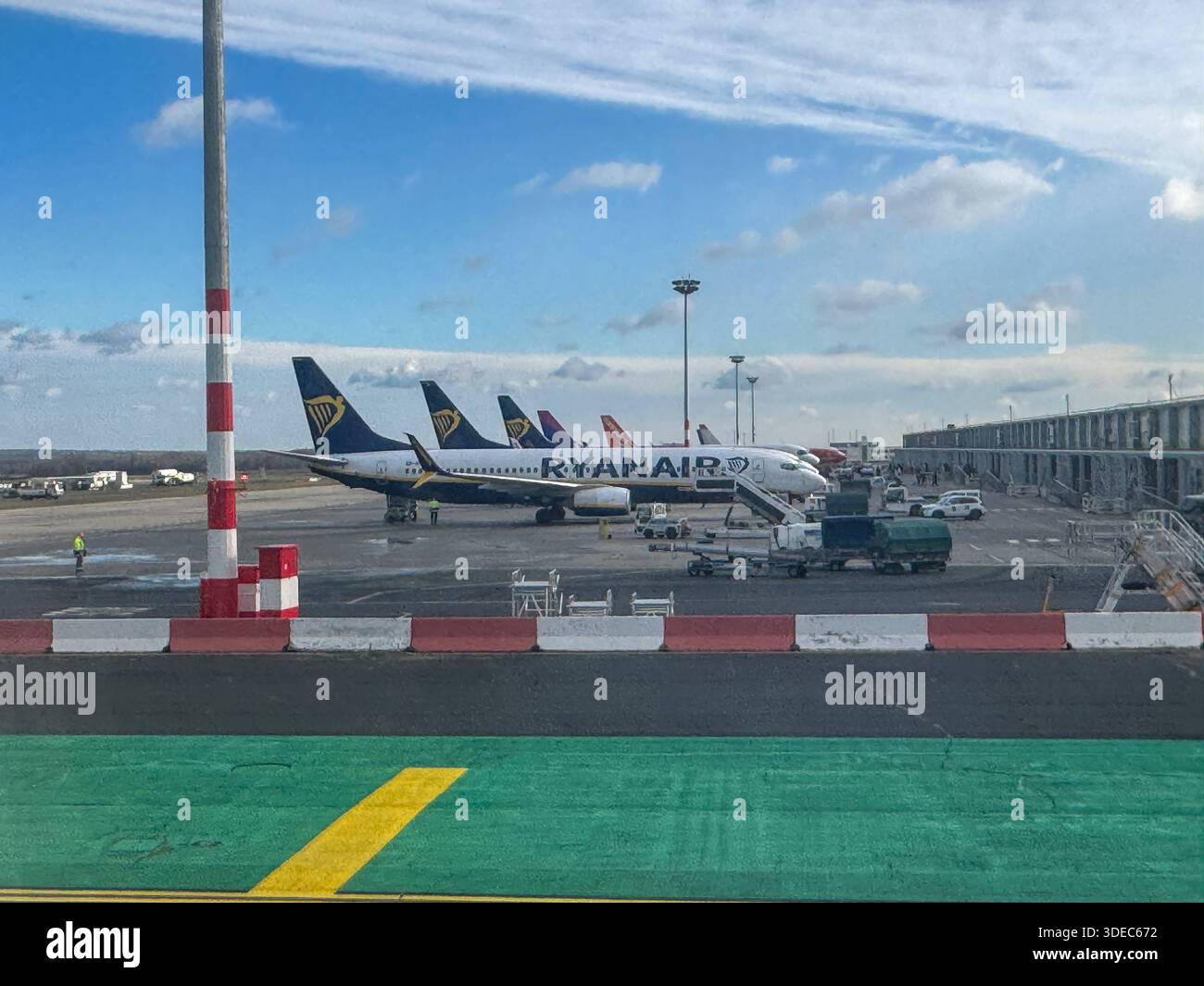 Flughafen, Europa, Ryanair, Billigfluggesellschaft, Low-Cost-Carrier ...