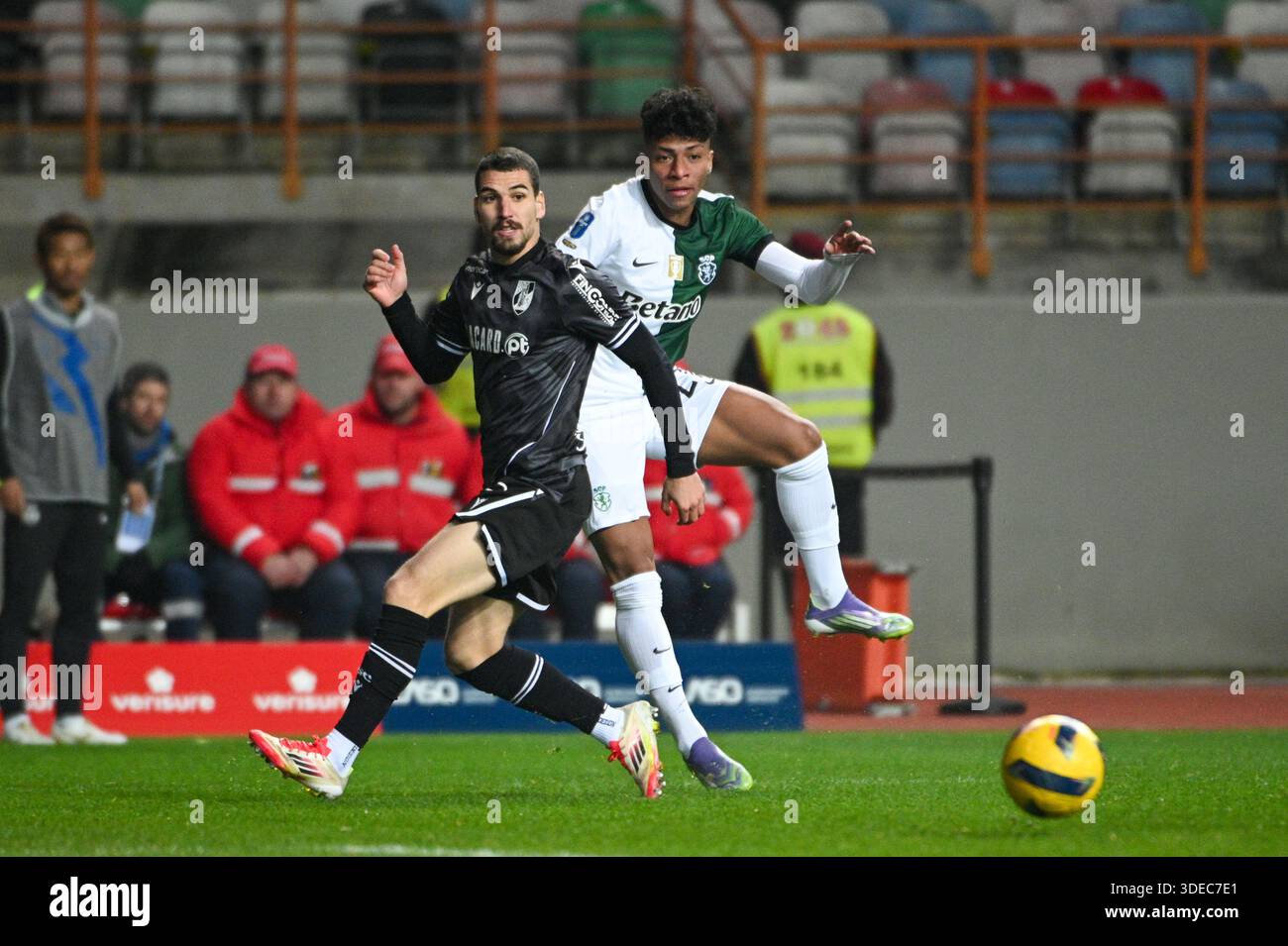 Leiria, Portugal. 6 January 2026. Alisson Santos forward of Sporting CP ...