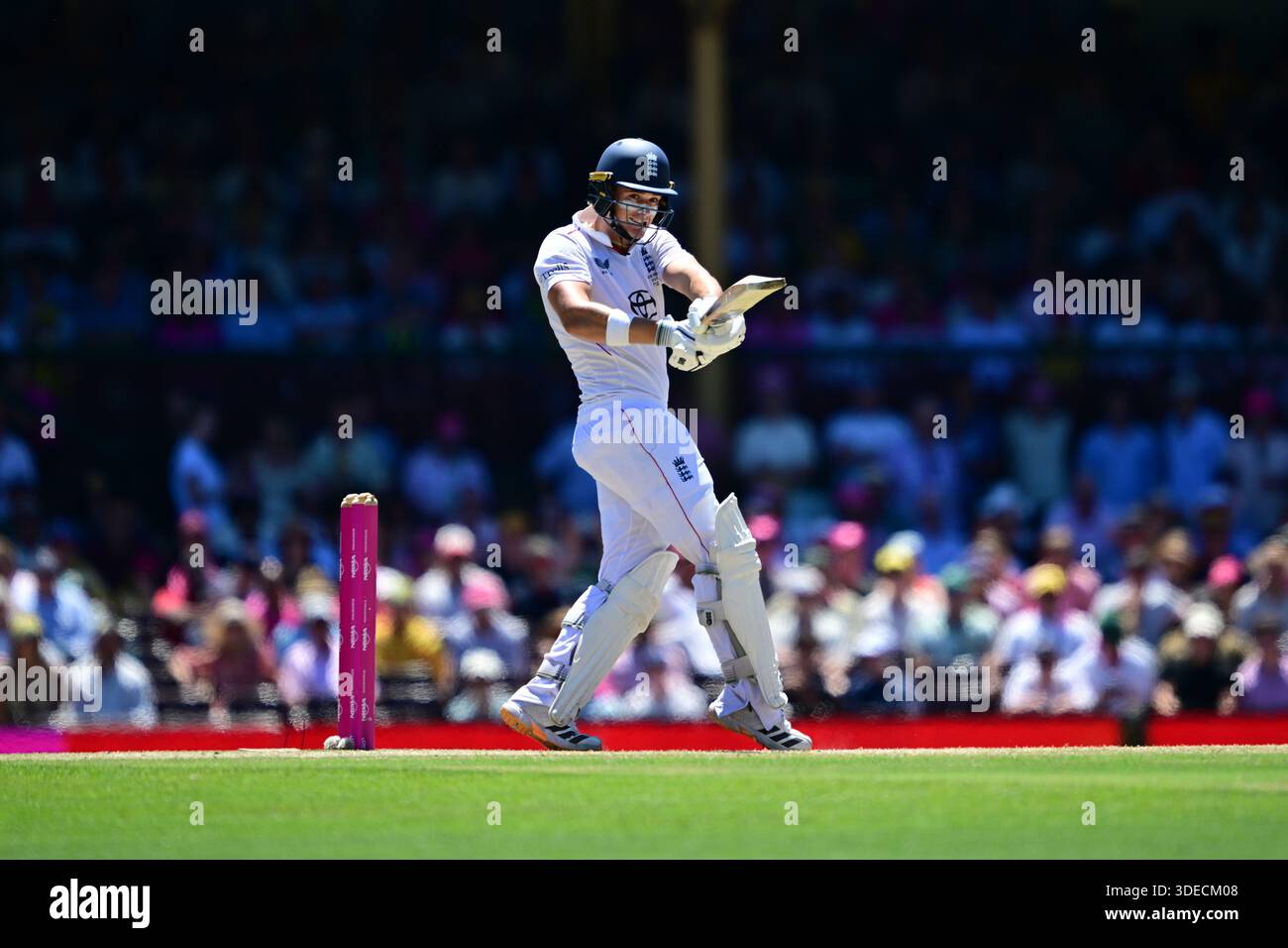 Jacob Bethell of England batting during Day 4 of the Fifth Men’s Ashes ...